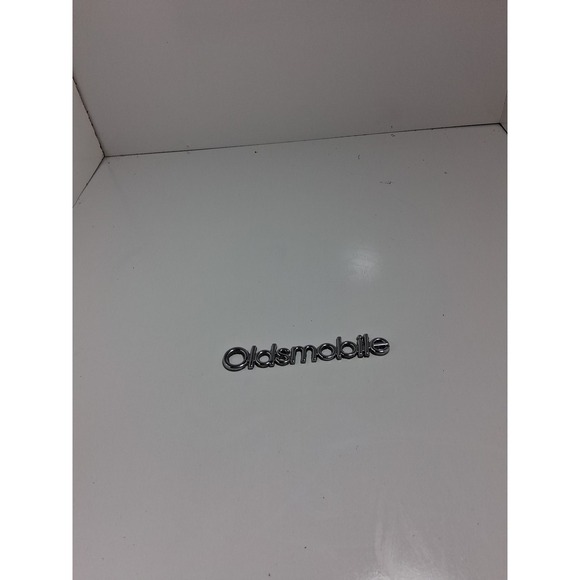 Oldsmobile | Car Audio, Video & GPS | Vintage Oldsmobile Chrome Emblem ...